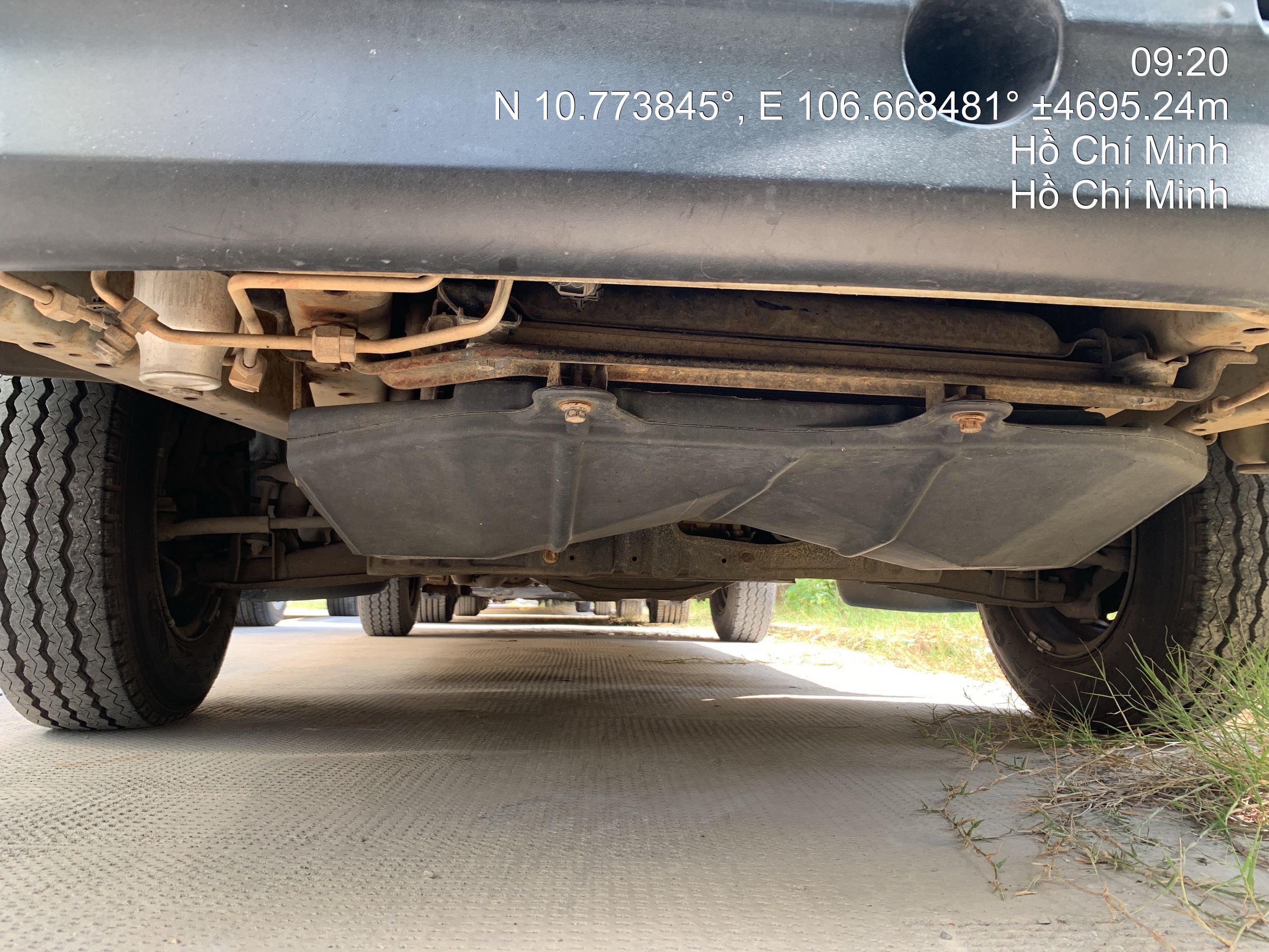 Xe ô tô hiệu Mercedes Bez E240BKS: 80B-2835 của Văn phòng Trung ương ...