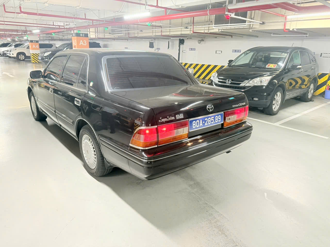 01 xe ô tô nhãn hiệu Toyota Crown 3.0, BKS: 80A-285.89 SK ...